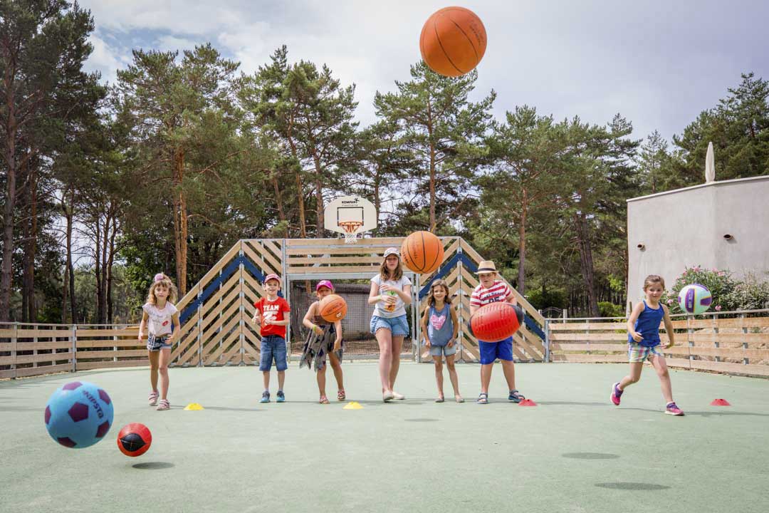 Activités et animations pour enfant au camping de Mèze dans l'Hérault